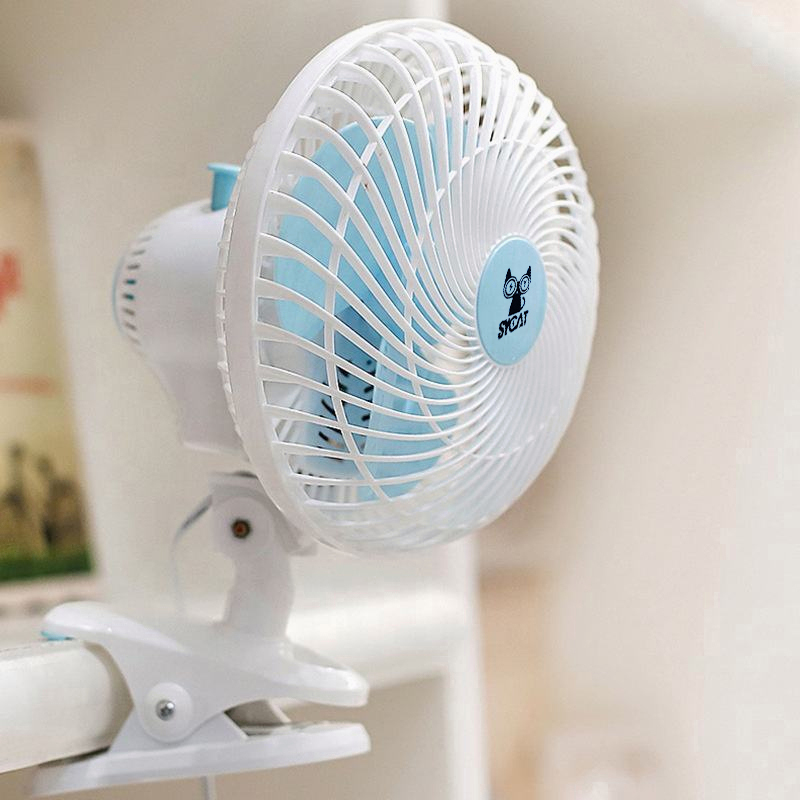 3 Blade Shaking Head Mute Mini Electric Fan Portable Table Desktop Clip ...