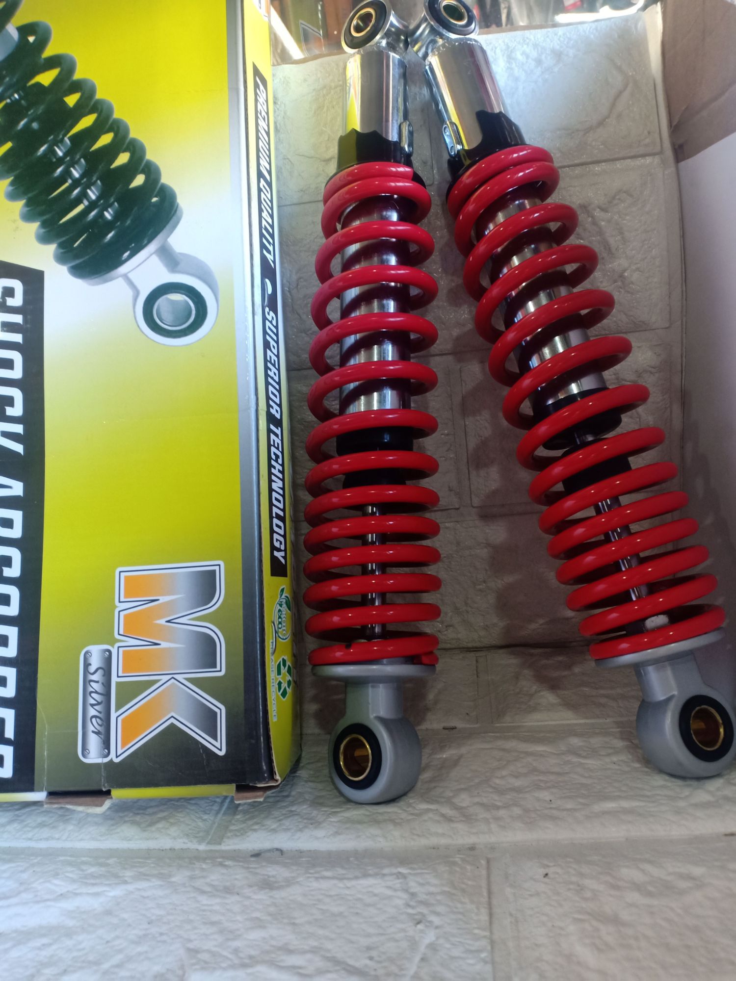 XRM SHOCK ABSORBER MAKOTO 315MM | Lazada PH