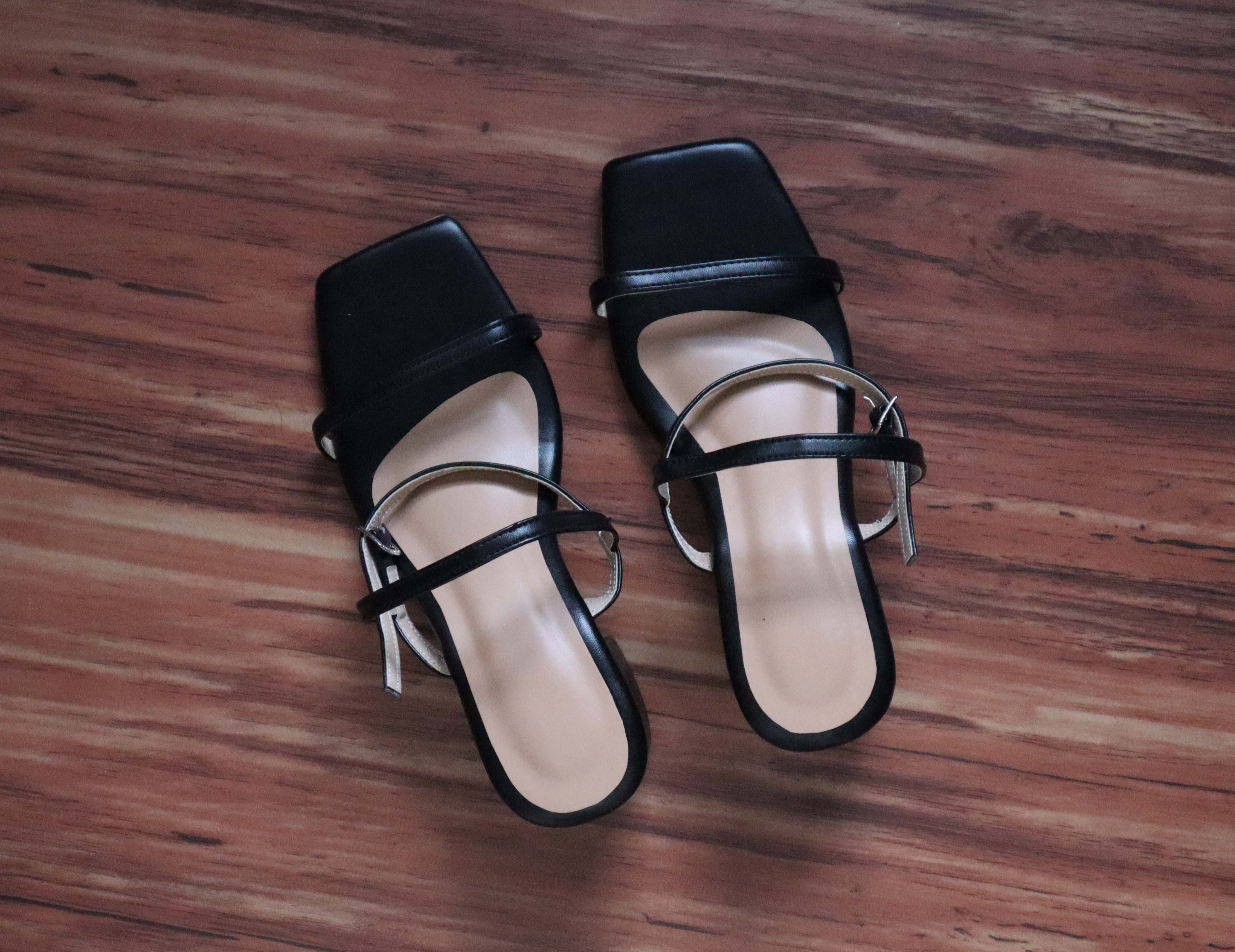 2-Strap Minimalist Square Toe-Sandals with Ankle-straps 2-inch Block ...