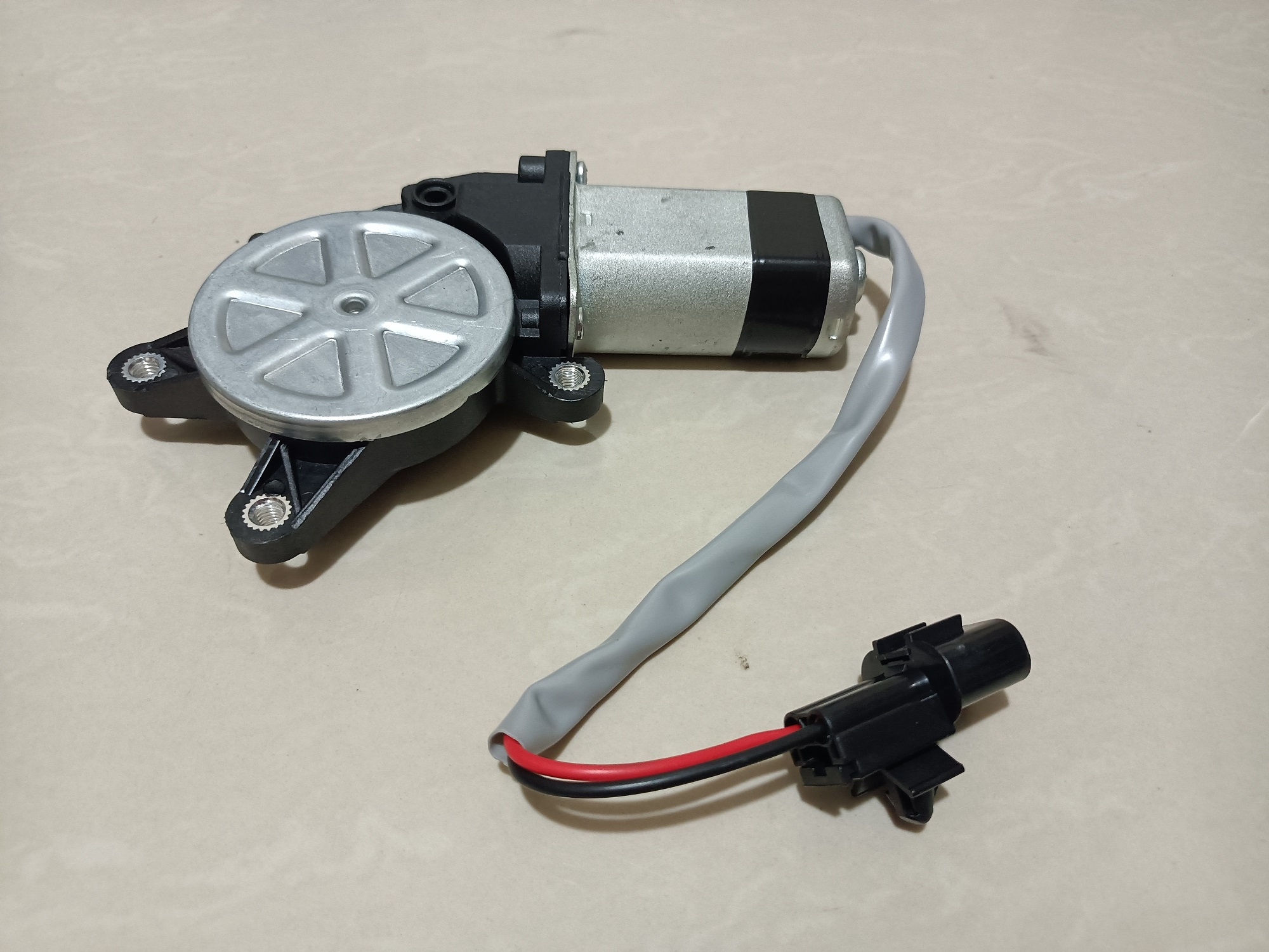 MITSUBISHI ADVENTURE POWER WINDOW MOTOR RH 1998-2001 GTX | Lazada PH