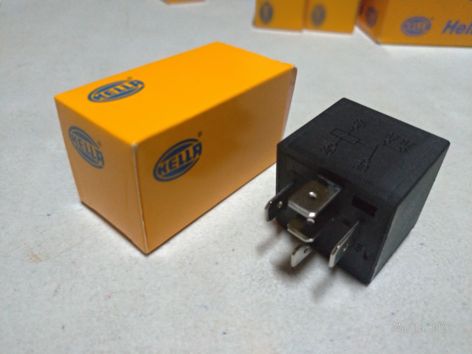 Hella Relay 12V (Original) | Lazada PH