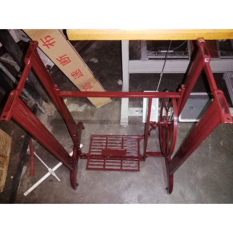 TABLE CABINET FOR DE-PADYAK MANUAL SEWING MACHINE SINGER RICAR ETC ...