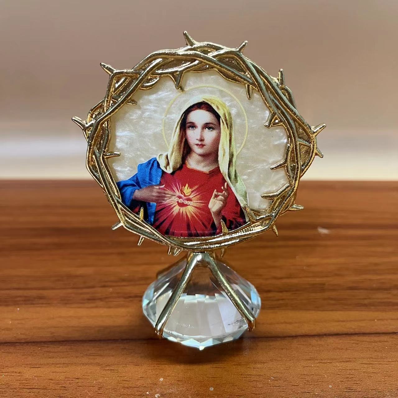 Crystal/Diamond Base Holy Family Collectibles Religious Display | Lazada PH