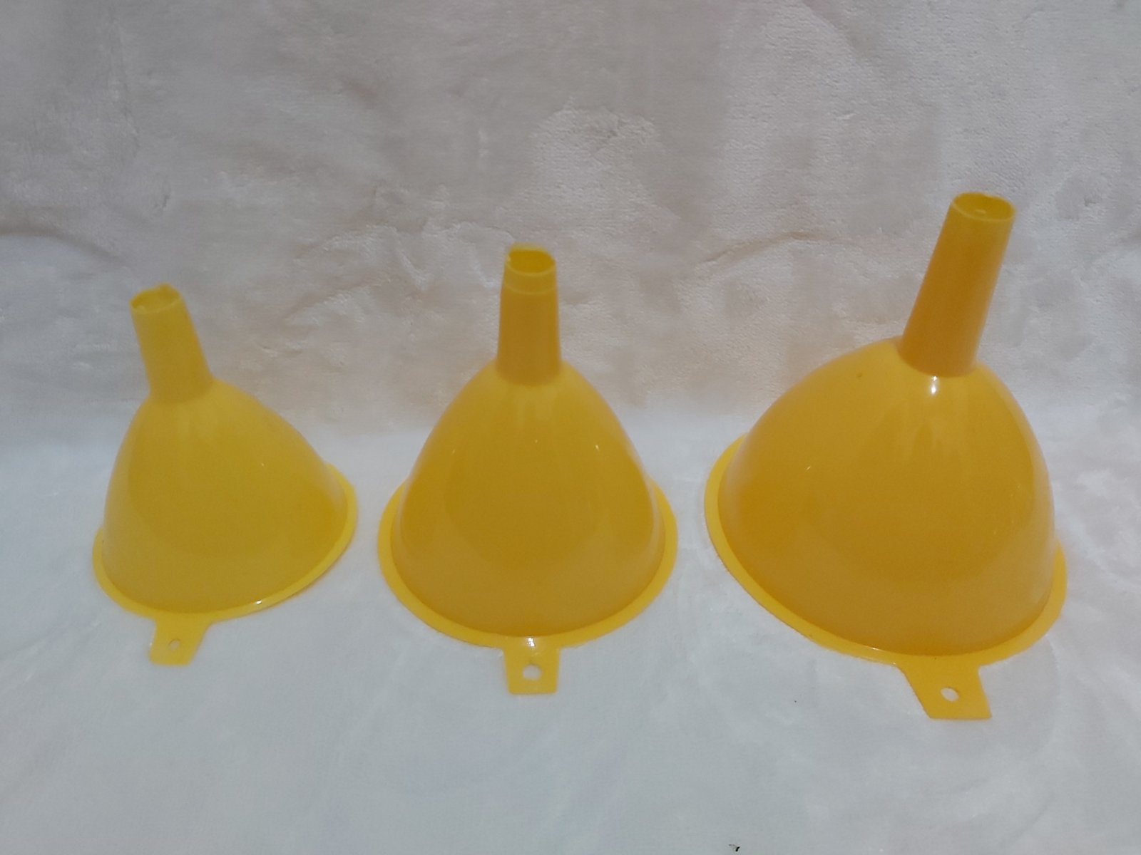 iChooseMJA: Plastic Funnel / Embudo 3 Sizes in Different Colors | Lazada PH
