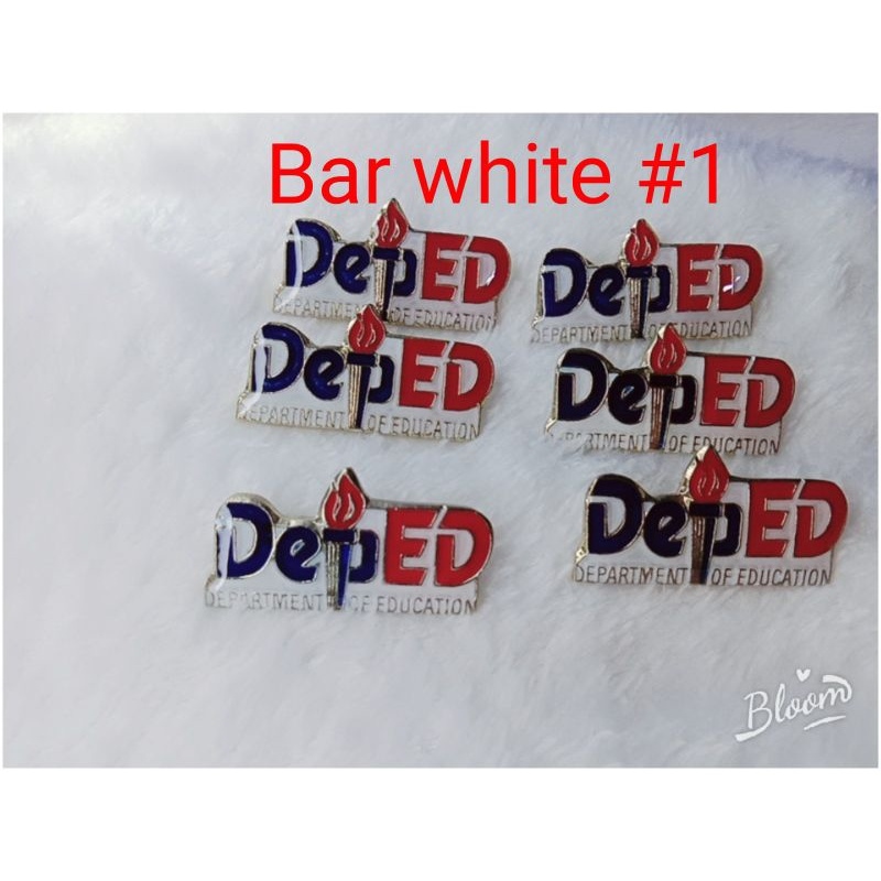 Philippine Flag lapel pin with own box | Lazada PH