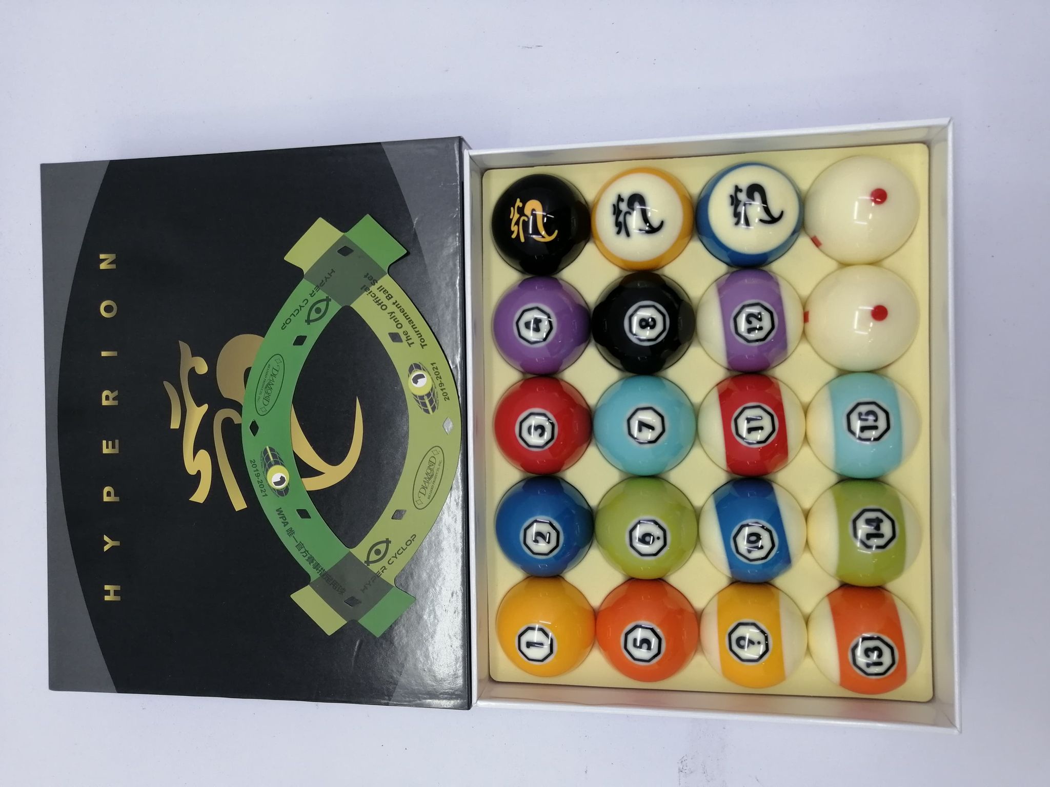 Cyclops Hyperion Billiard ball set original /billiard ball / senior ...