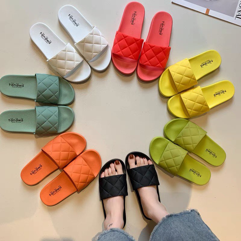DVE-BUY 1 GET FREEBIES!!! BANIG STRAP SLIPPERS DESIGN FOR WOMEN SLIP ON ...