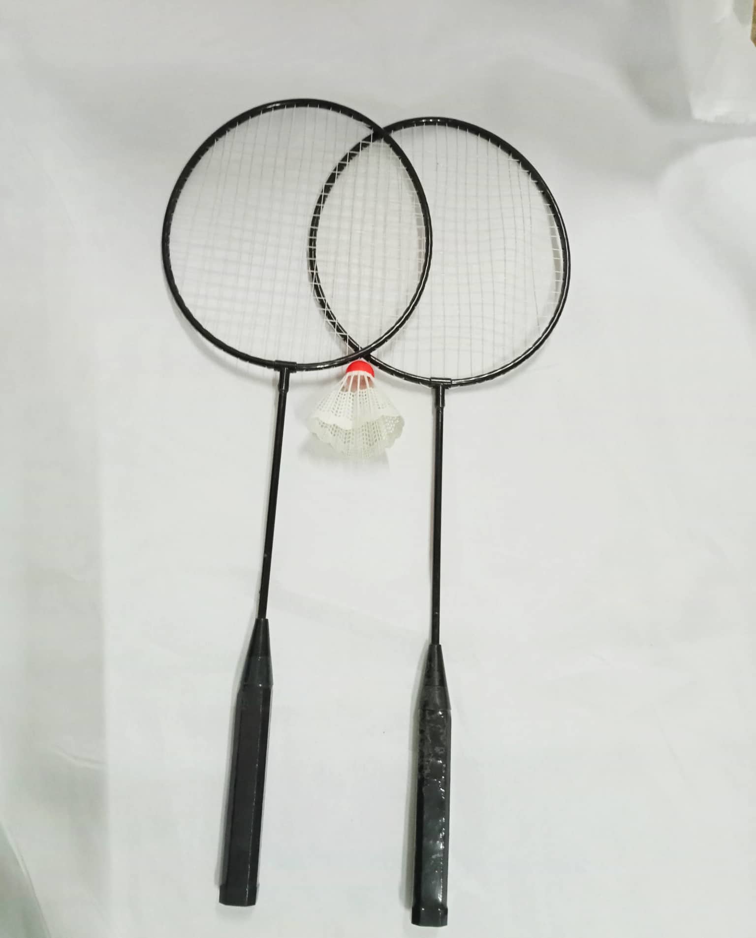 2PCS OF BADMINTON RACKETS WITH SHUTTLECOCK / RAKETA NG BADMINTON ...