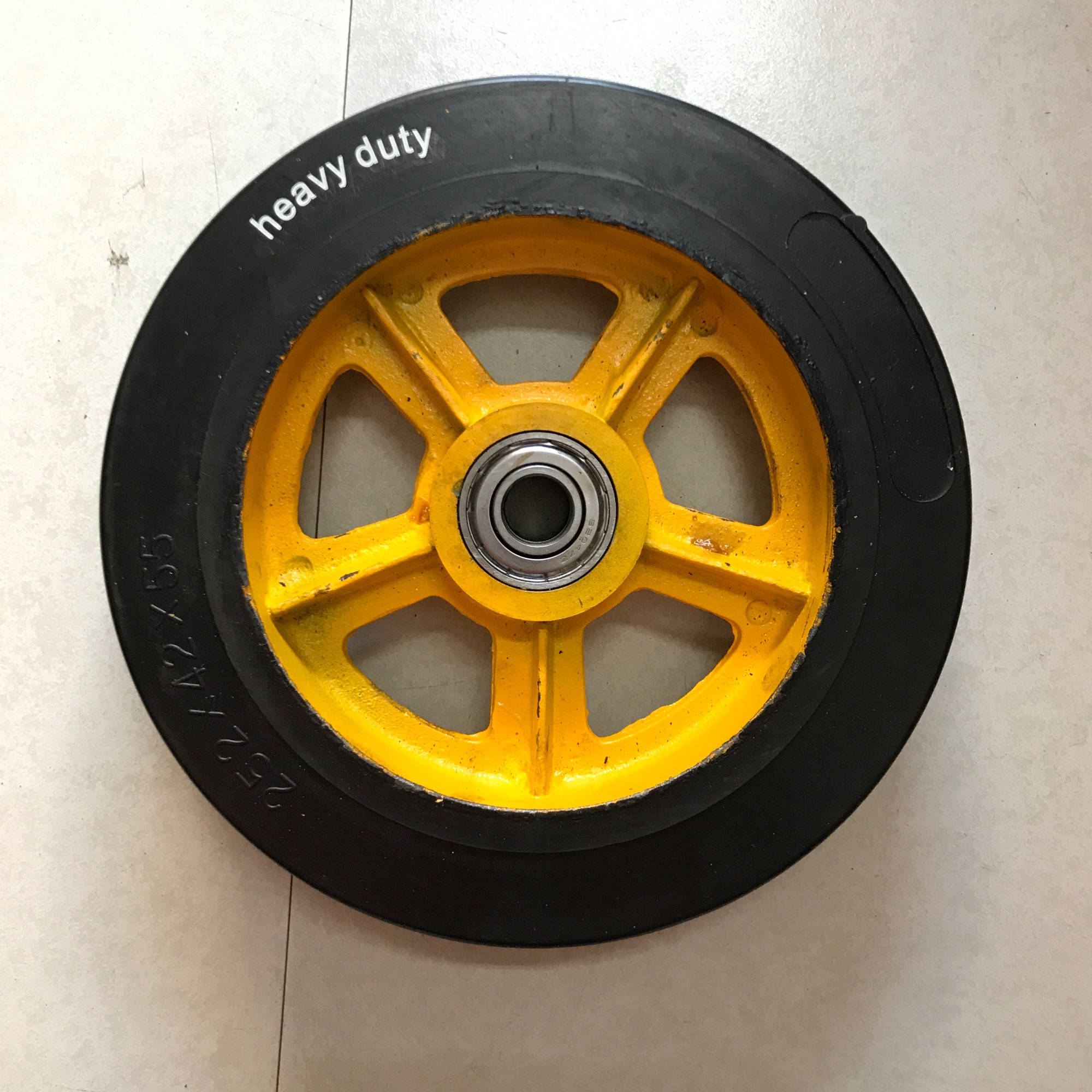 Rubber wheel 10” (Heavy Duty) for kartilya or kariton(push cart)(sold ...