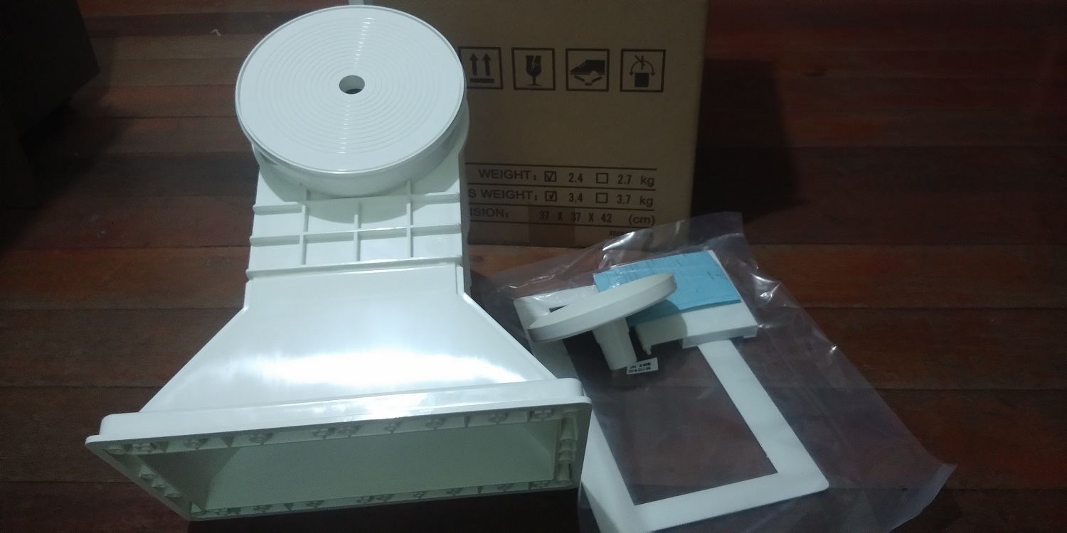 Emaux EM0020-RC Wide Mouth Wall Skimmer for Concrete Swimming Pool ...