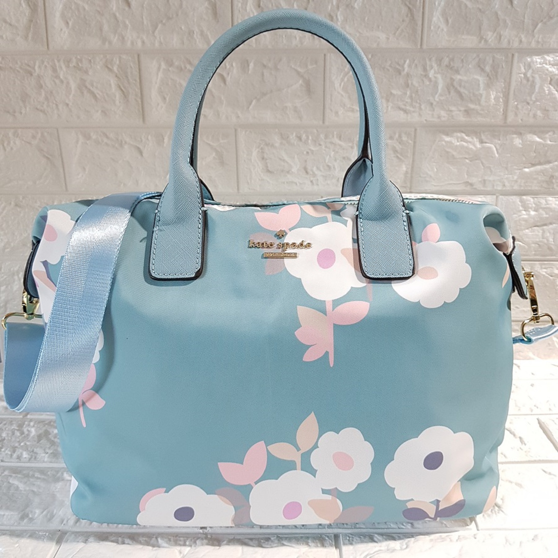 Kate Spade NY Lovable Bag Weekender Lyla Floral Print - Light Blue ...