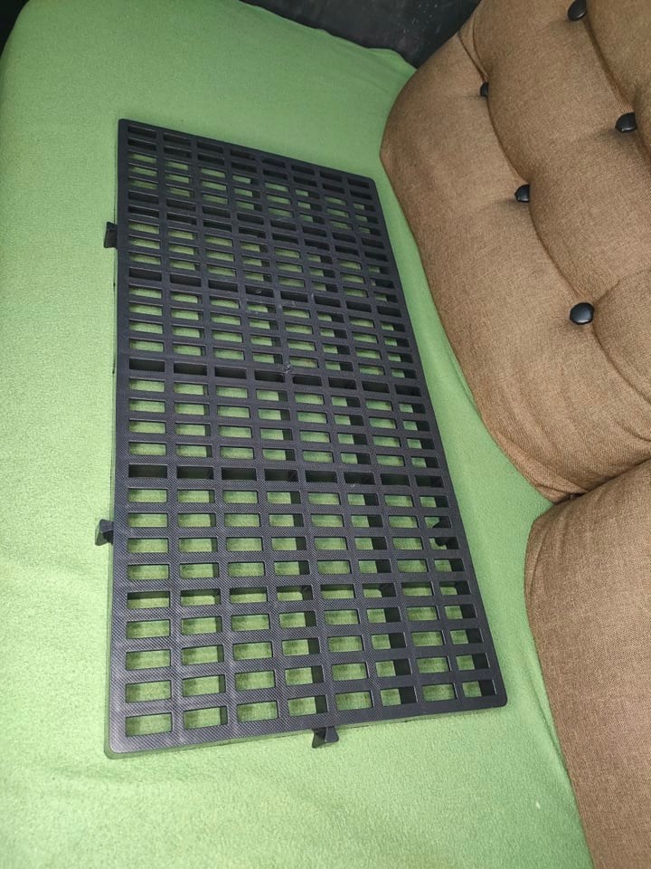 PLASTIC MATTING 1X2, BLACK | Lazada PH