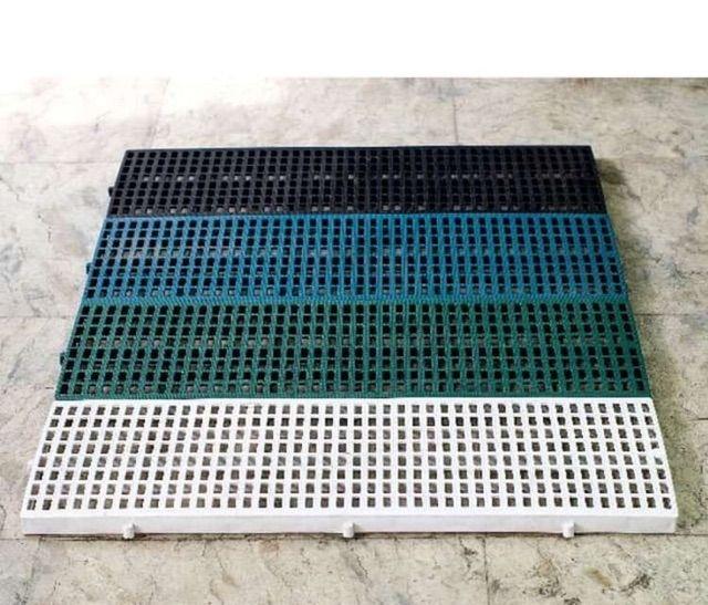 Interlocking Heavy Duty Plastic dog interlocking matting 1x3ft MINIMUM ...