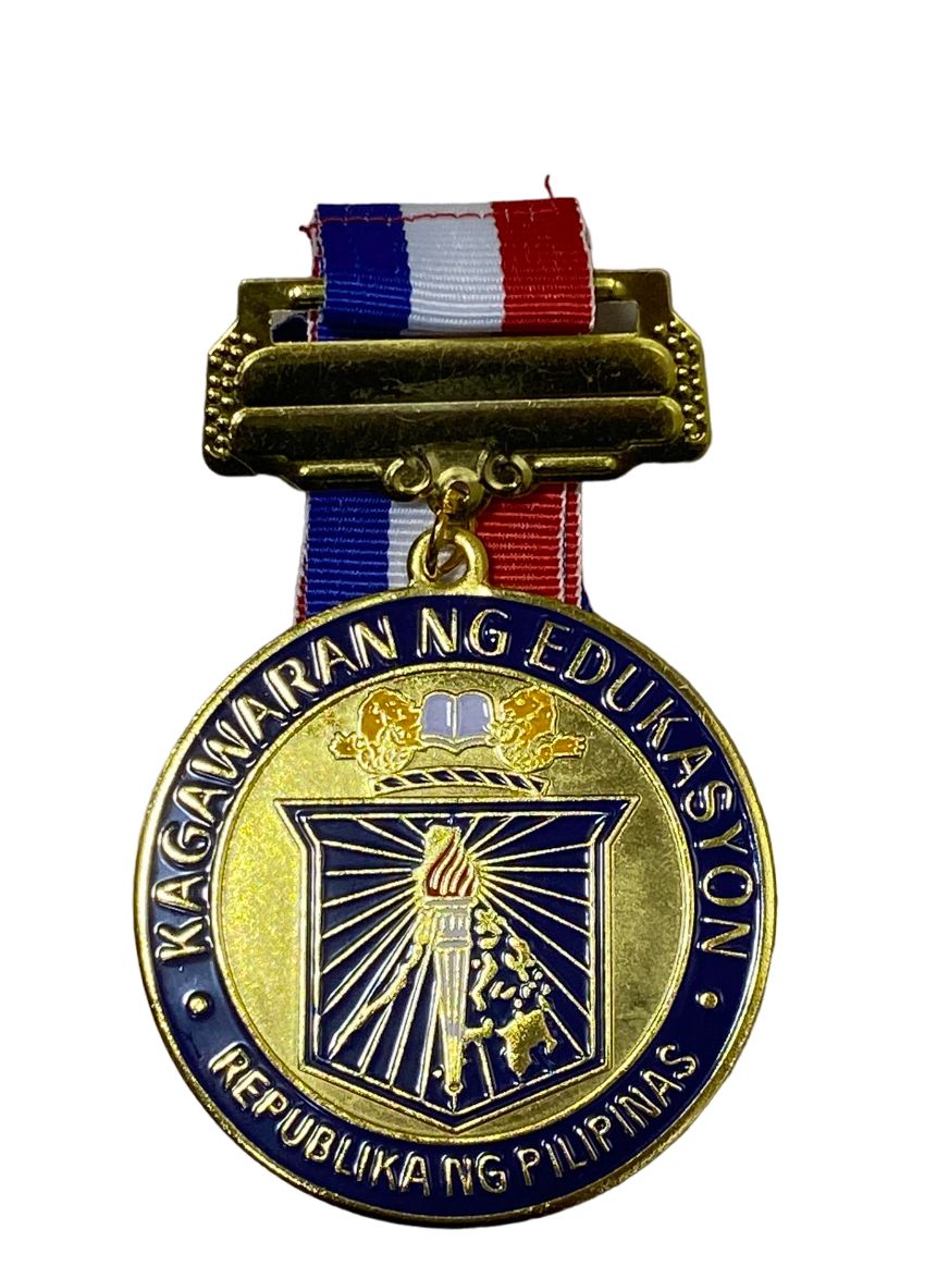 20 PIECES per order 5CMS. Kagawaran Medals with Blue, Red & White Lace ...