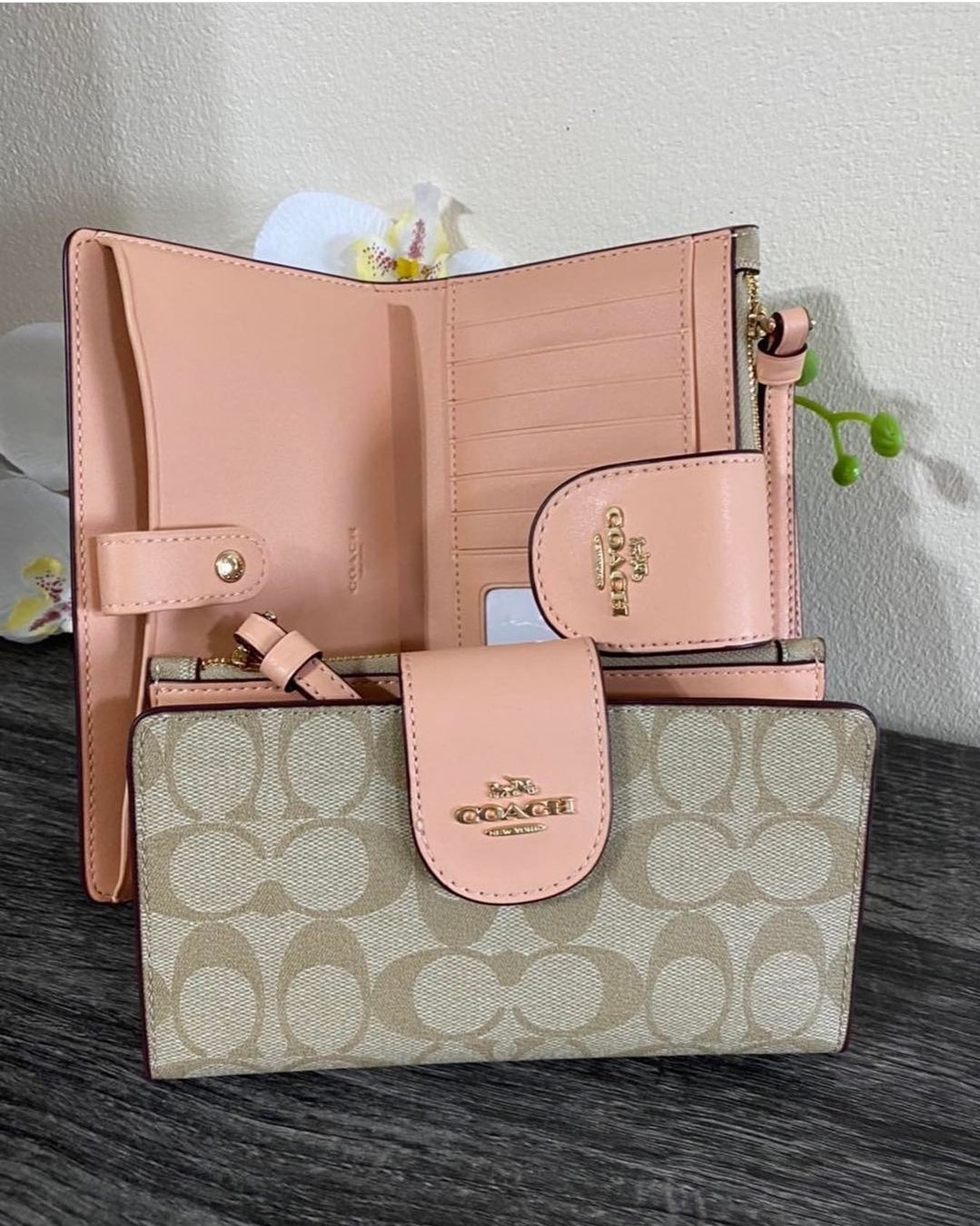 Original Coach Tech Phone Wallet In Colorblock Signature Canvas C2874 - Light Khaki / Shell Pink ...