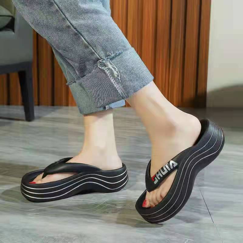 Shuta Comfortable Fashion Design Unique Style Shuta Wedge Slippers ...