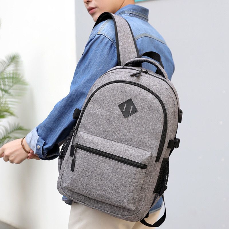 Waterproof and Hard-Wearing Backpack Men's Simple Elegant Oversized ...