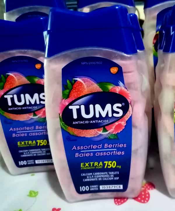 TUMS Extra Strength Antacid 100 Chewable Tablets for Heartburn Relief ...