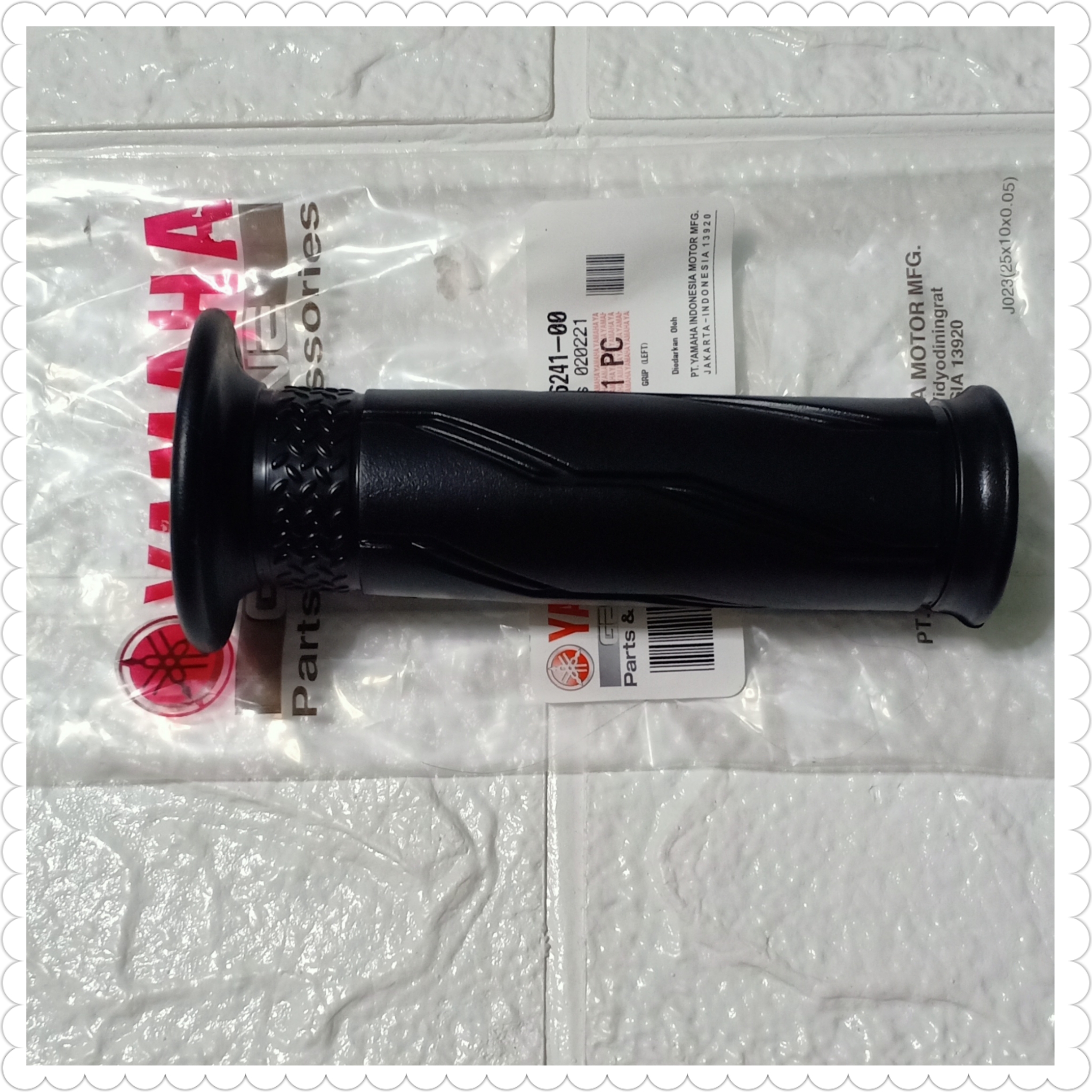 END GRIP, GRIP LEFT, GRIP ASSY FOR AEROX V1,V2 AND MIO i 125 (M3 ...