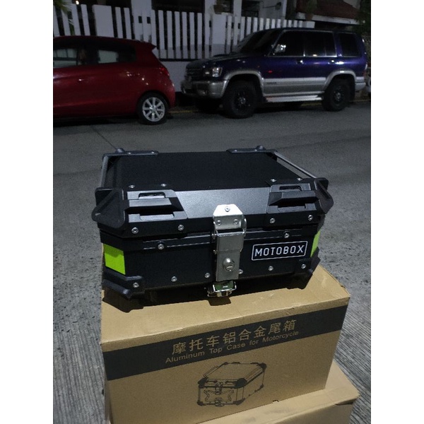 Explosive models Motobox 28 liters alloy topbox | Lazada PH