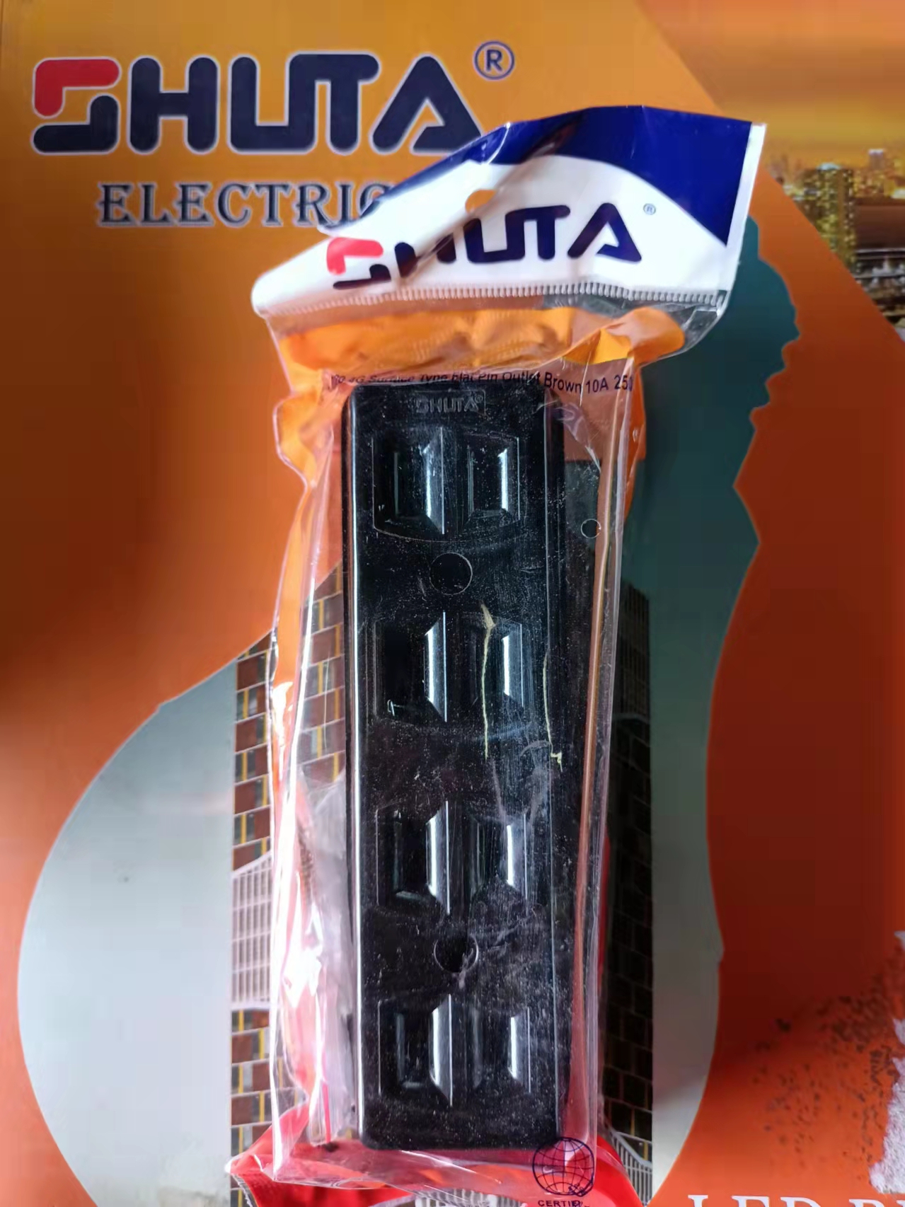 SHUTA ELECTRICAL FLAT PIN AND UNIVERSAL OUTLET 10A 250V | Lazada PH