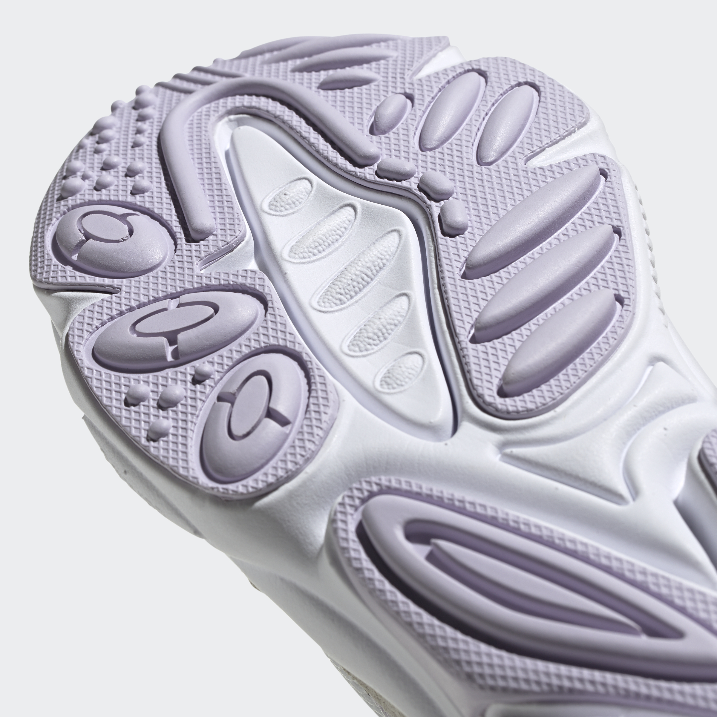 adidas ORIGINALS OZWEEGO Shoes Women White FY3129 - adidas - ThaiPick