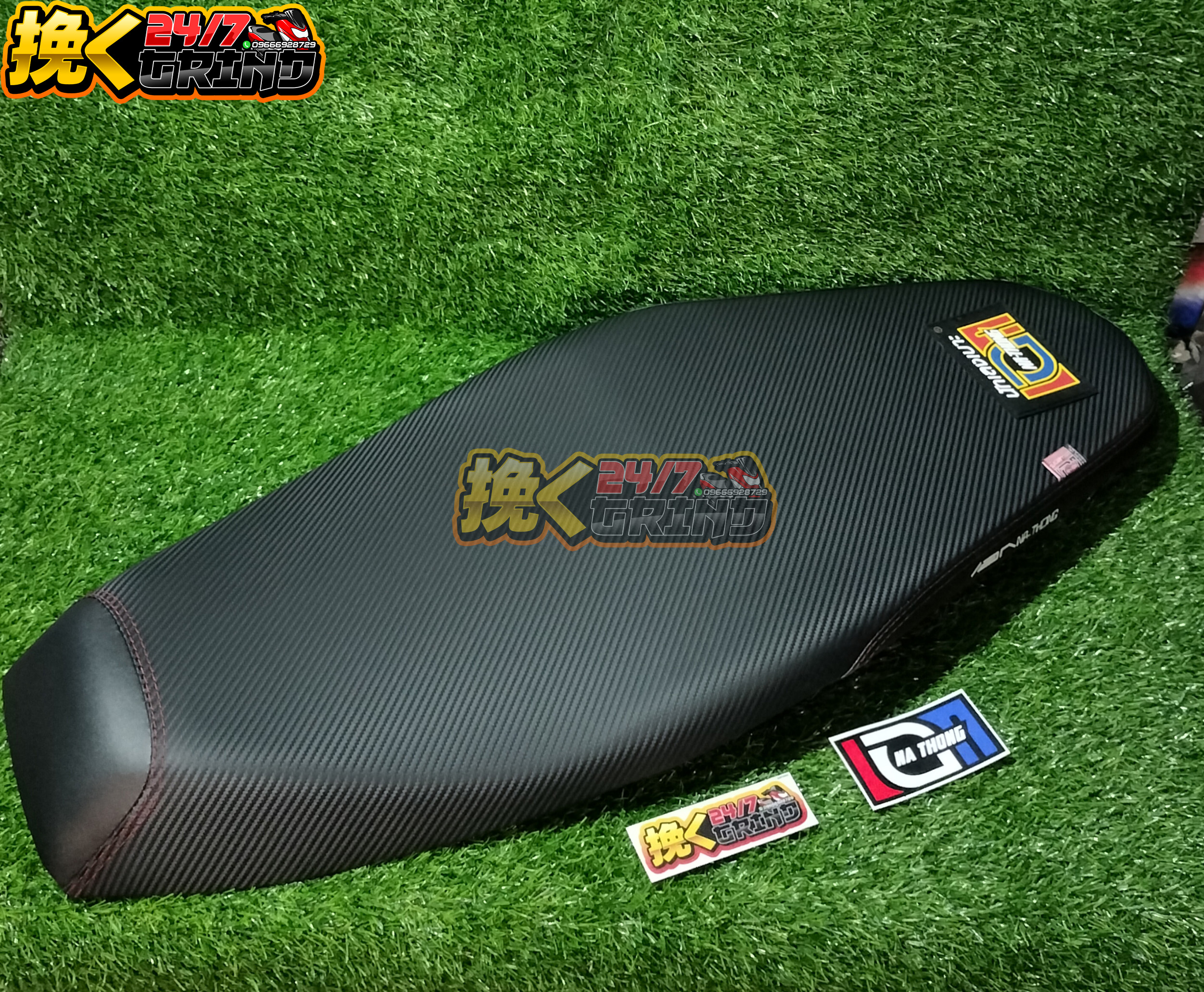 HONDA CLICK V1 / V2 / V3 NATHONG FLAT SEAT DRY CARBON RUBBERIZED ...
