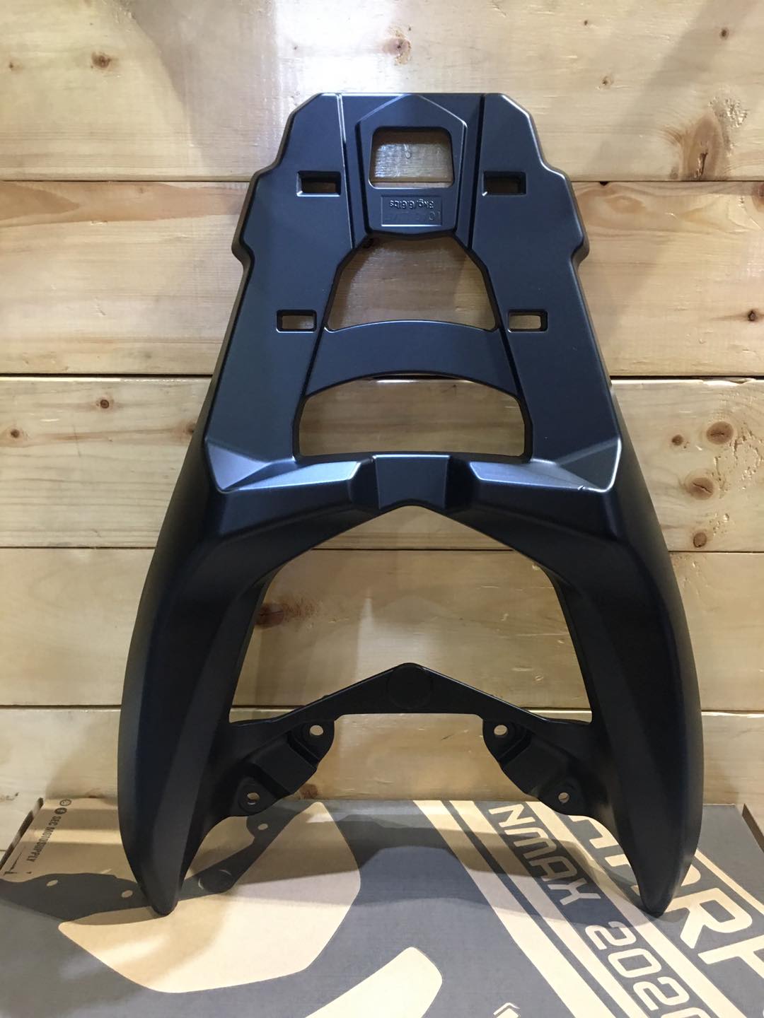 NMAX V2 V2.1 HARPY TOP BOX BRACKET SEC REAR CARRIER 4 Holes FOR GIVI ...