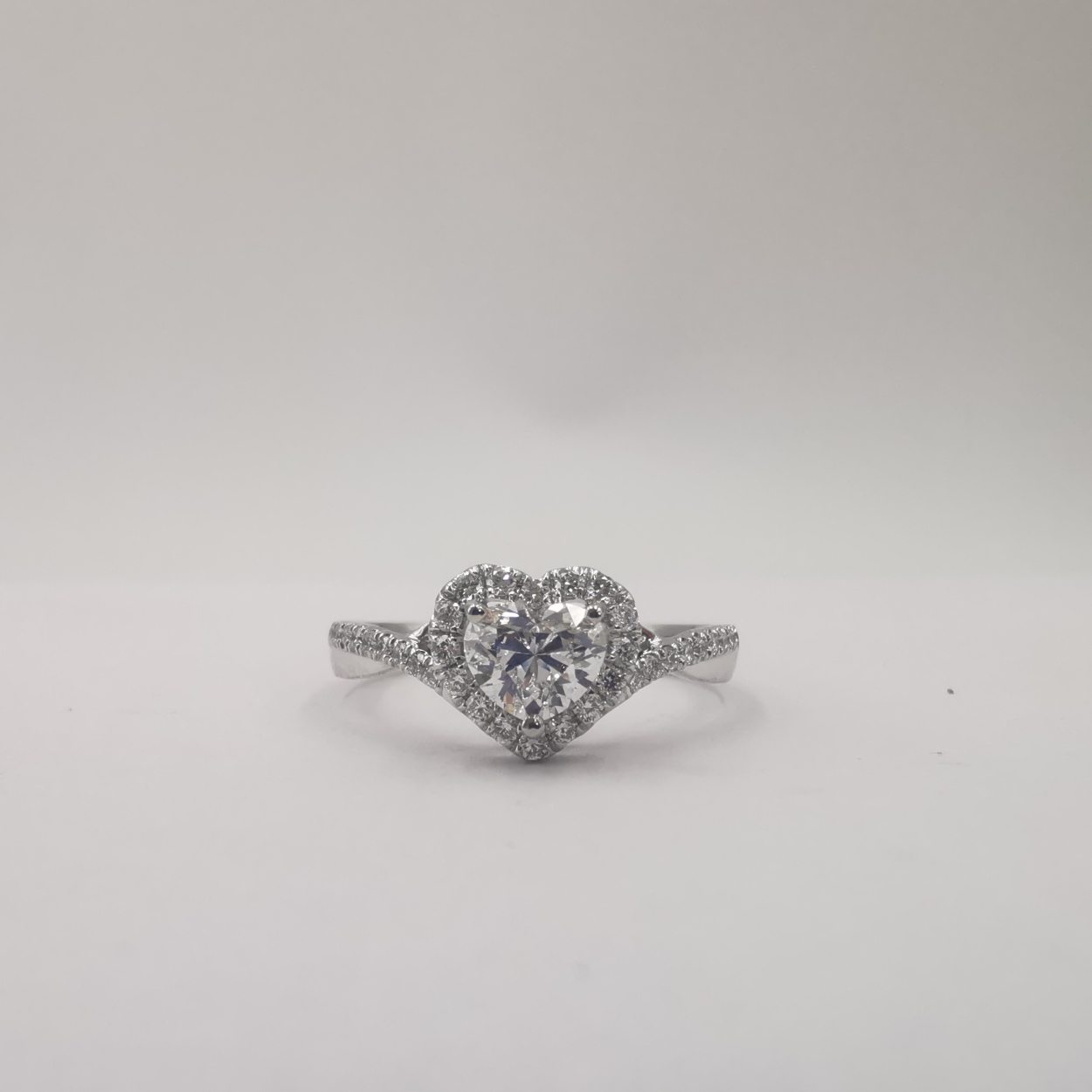 Mr. Stone Choice Ring Holder Selected Special-Shaped Heart-Shaped 50 ...