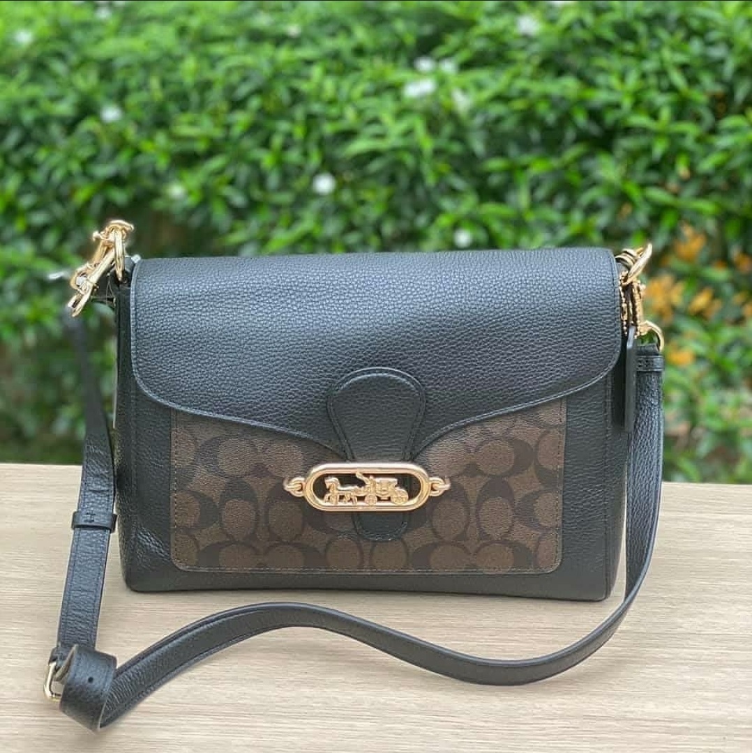Coach F81992 Jade Messenger Crossbody Bag Black Pebble Leather and ...