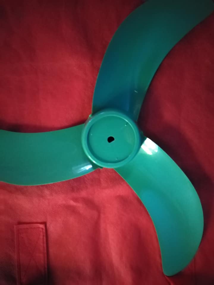 FAN BLADE 16 INCHES UNIVERSAL HALF MOON | Lazada PH