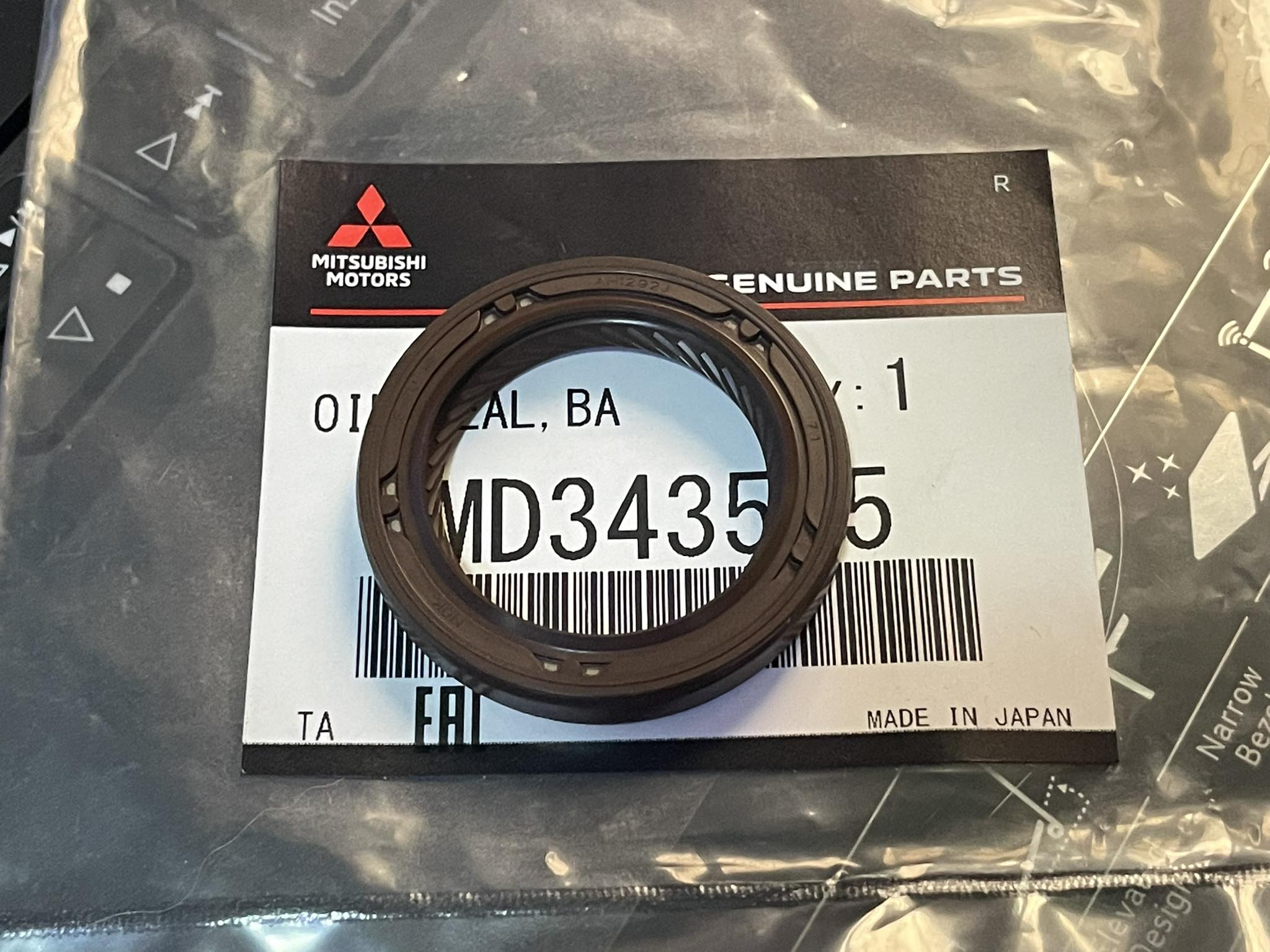 md343565 oil seal balancer original lancer evolution 4g63 | Lazada PH