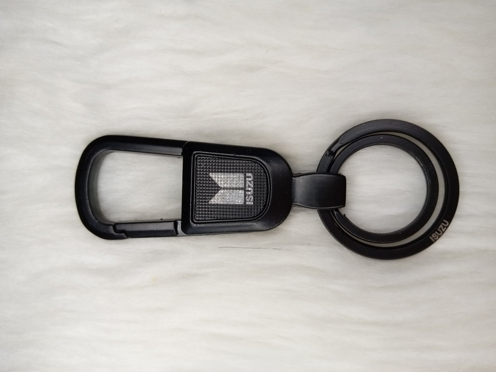 ISUZU CAR KEYCHAIN | Lazada PH
