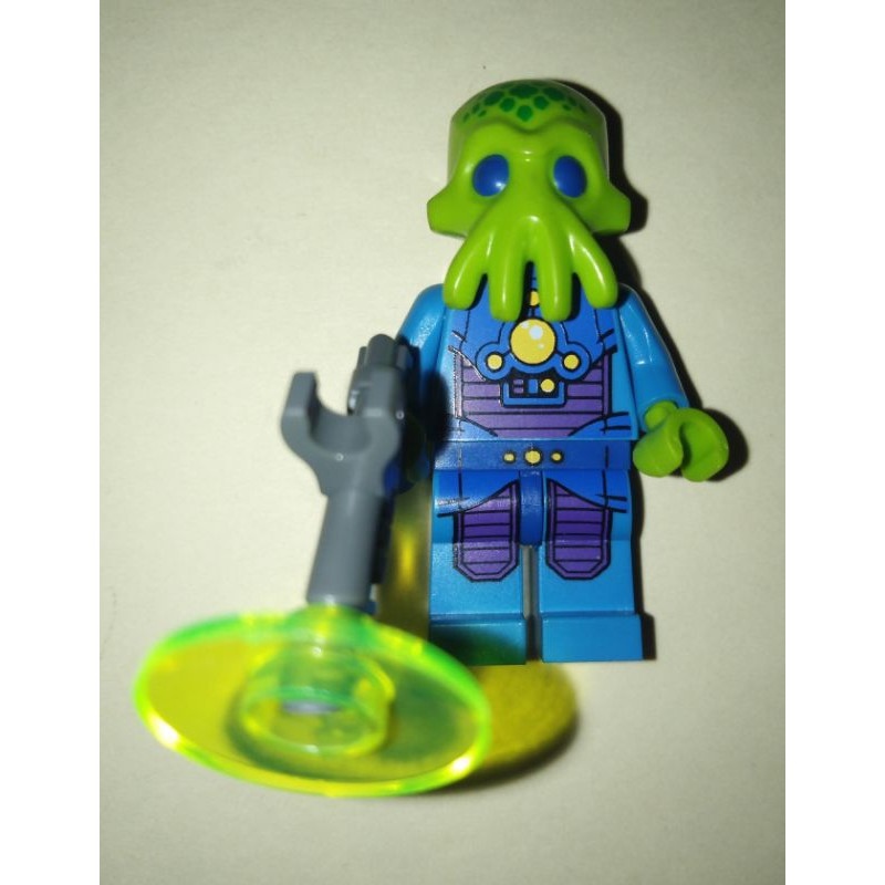 Lego series 13 minifigure characters king alien unicorn hotdog ...
