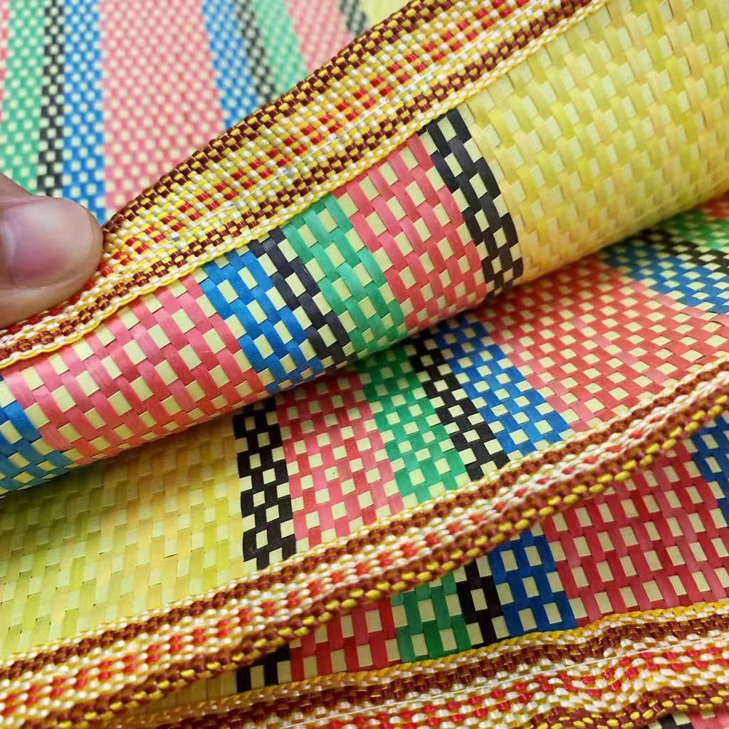 Sleeping Mat Plastic Foldable Banig Camping Mat,Picnic Mat Banig ...