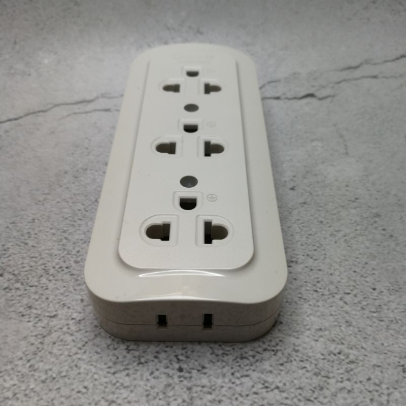 Omni Surface Convenience Outlet w/ Ground 2 Gang (WSG-002) or 3 Gang ...