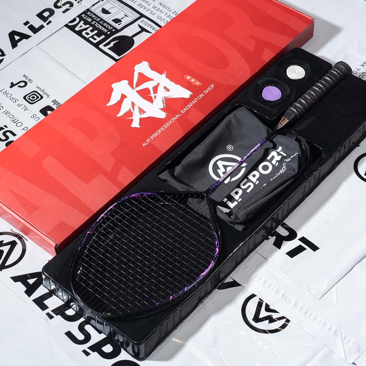 ALP FD Full Carbon Max 30LBS 4U V Shape Badminton Racket Strung Fiber ...