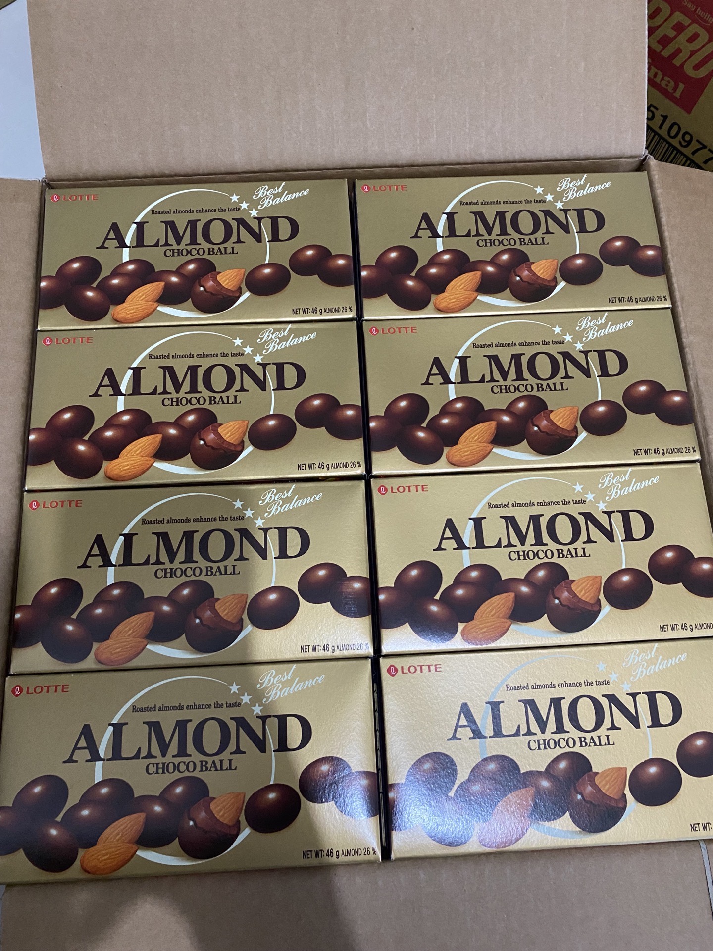 Lotte Almond Choco Ball 46g | Lazada PH