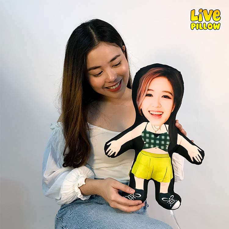 LIVEPILLOW Blackpink Merch Lisa Rose Jennie Jisoo Mini Me Human Doll ...