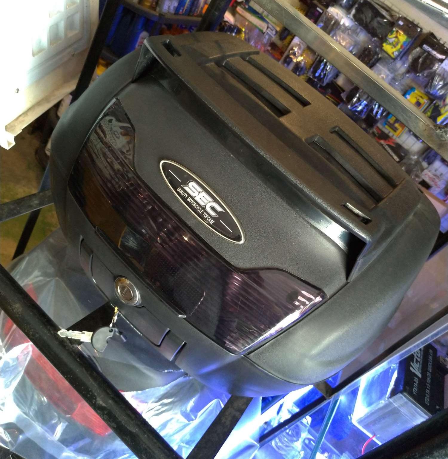 Sec 42L new version Topbox with carrier + BACKREST | Lazada PH