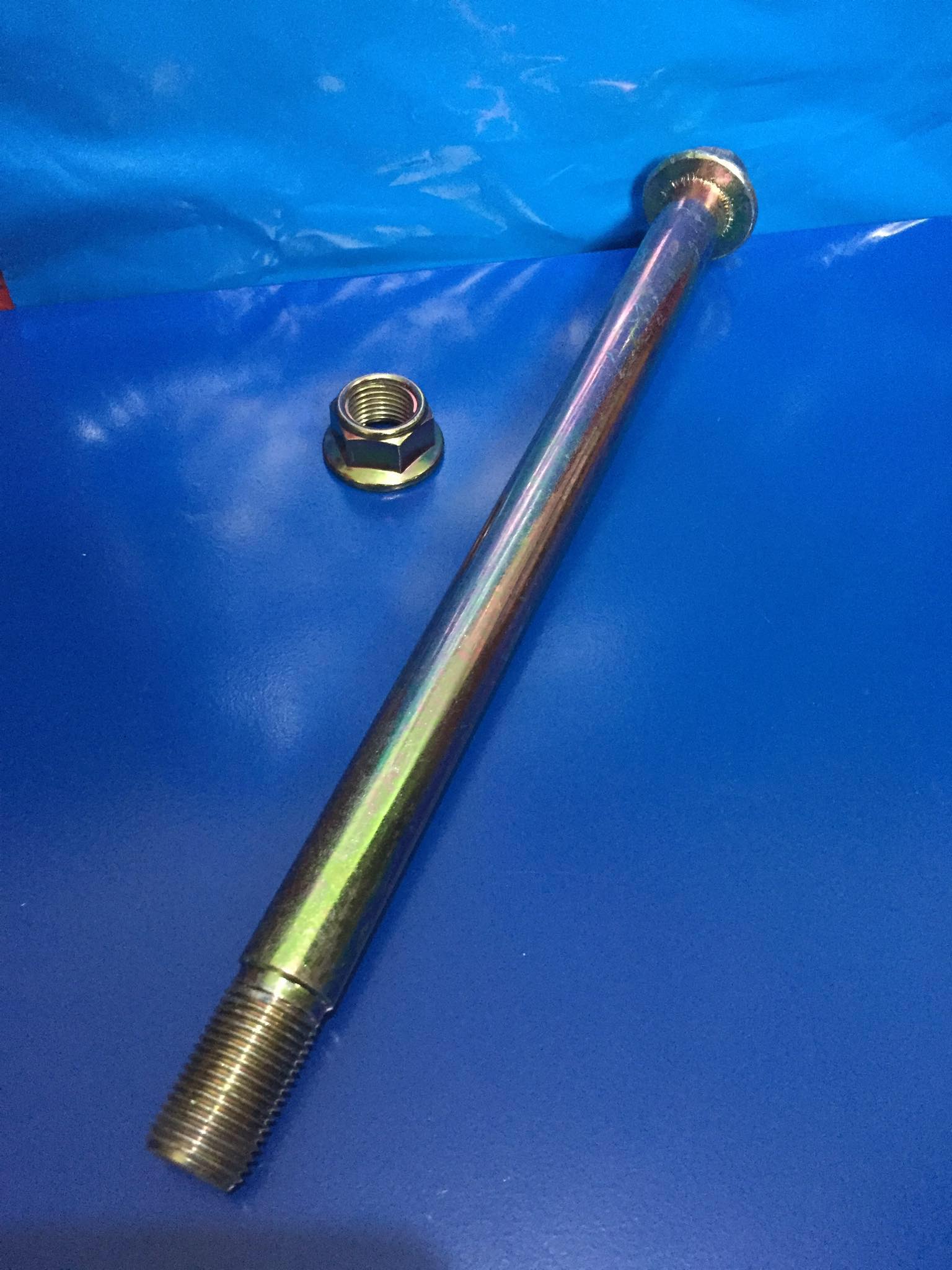 Rear Axle RUSI/KR150 (gold) | Lazada PH