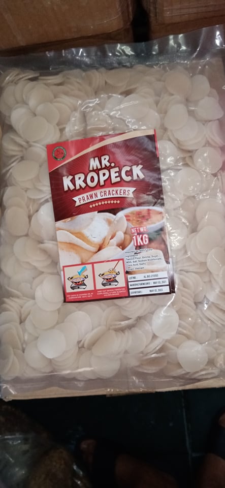 1 Kilogram Mr. Kropeck Prawn Chips 1 Kilo Prawn Crackers Ready to Fry ...