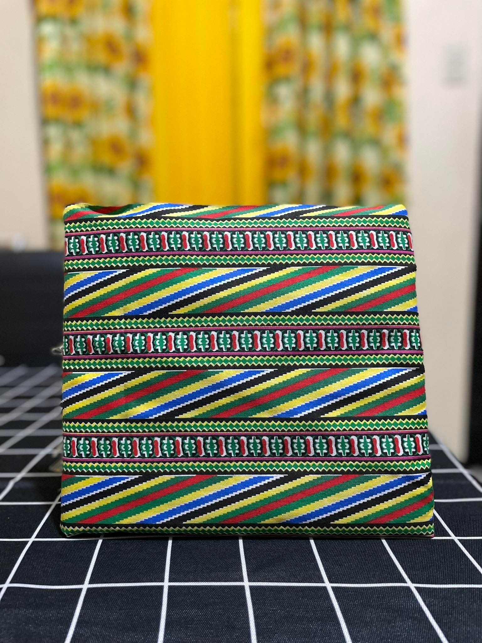 Malong (Double) with geometric patterns | Lazada PH