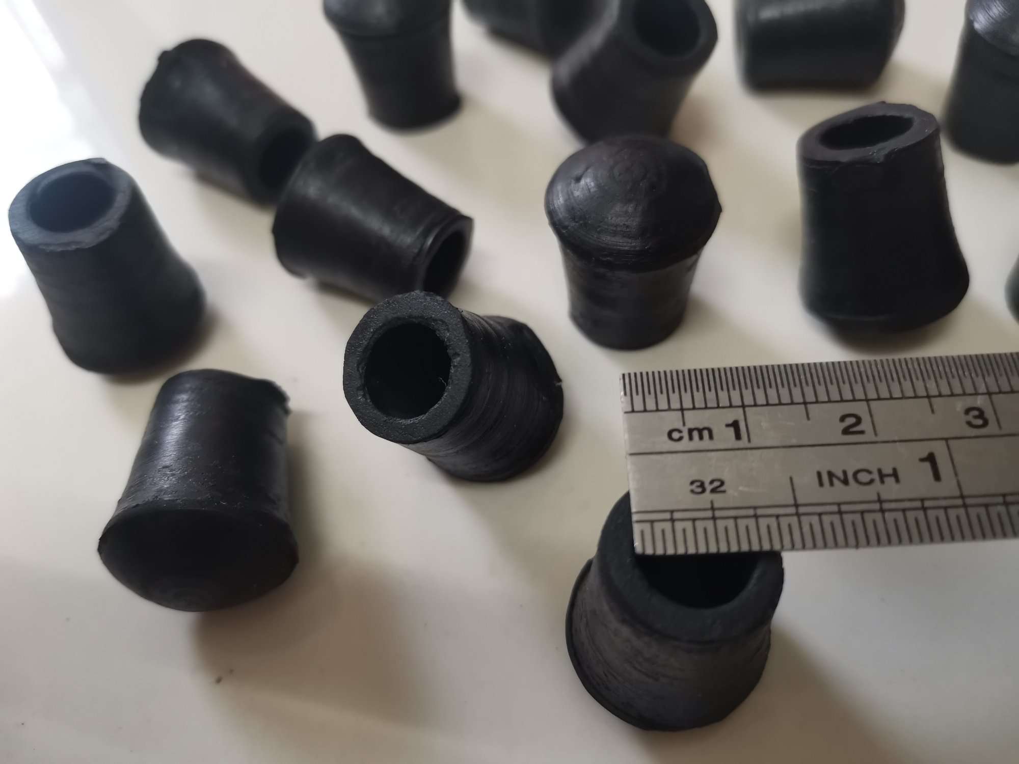 3/8 inch (9.5mm) inside diameter ROUND OUTER HEAVY DUTY Rubber Footings ...