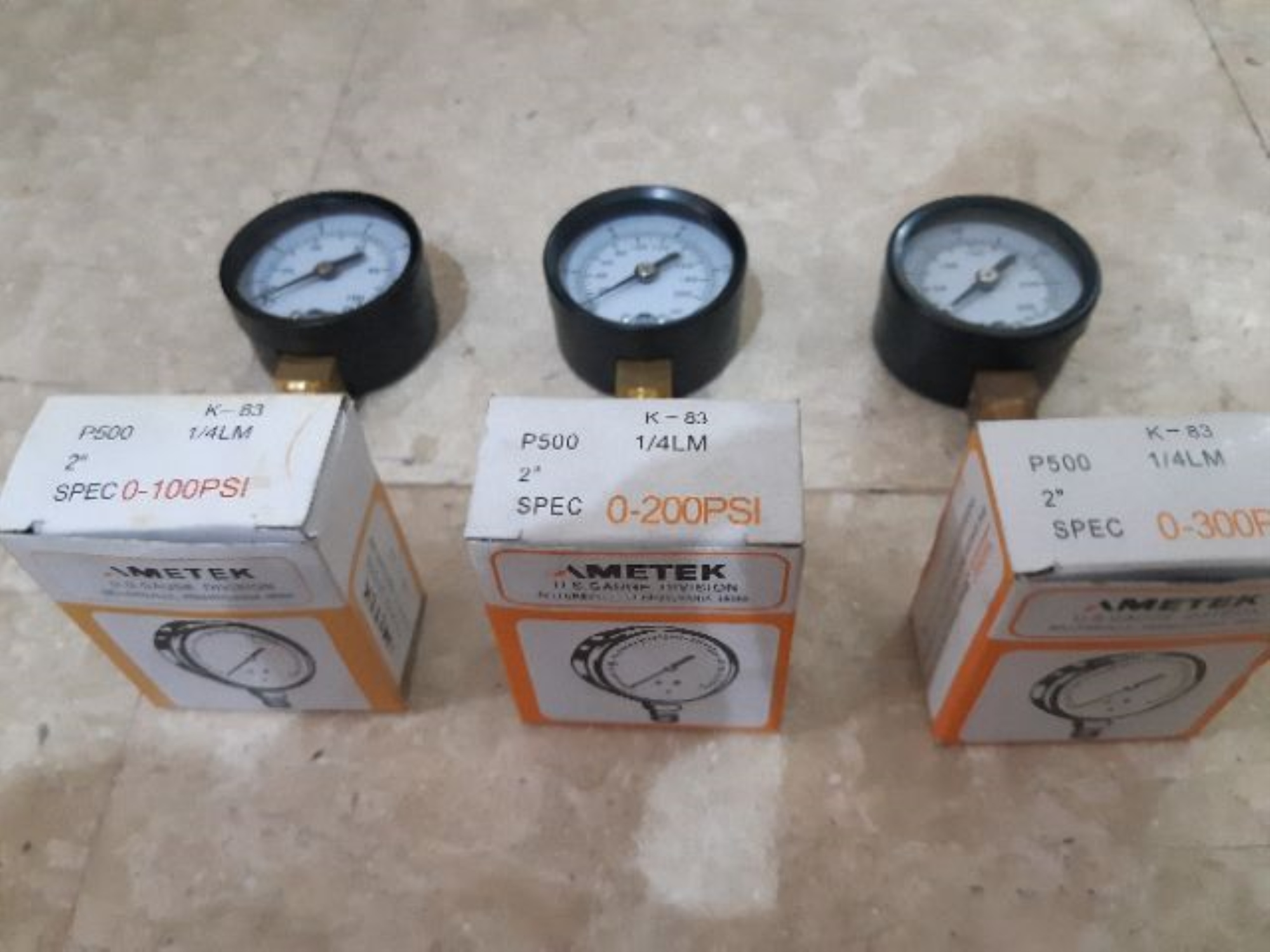 Ametek Pressure Gauge 60 psi / 100 psi / 200 psi / 300 psi / 400 psi ...