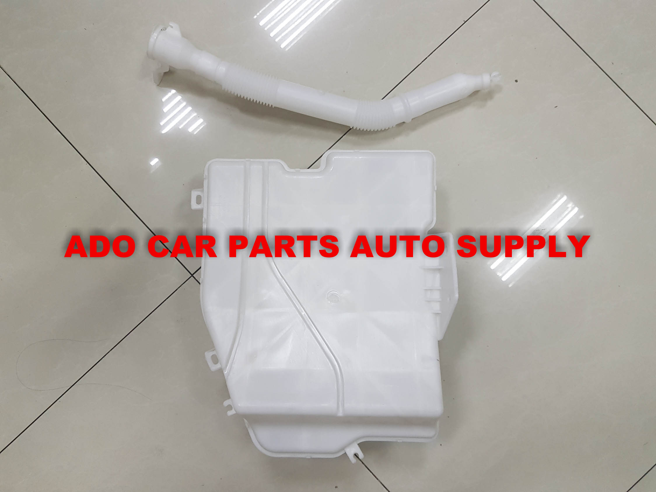 Mitsubishi L200 L-200 Strada Triton 2015 - 2018 Windshield Washer Tank ...