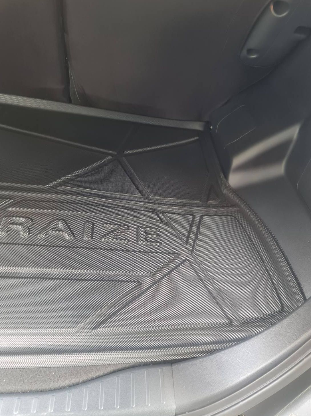 Raize Trunk tray TPE+TPV material | Lazada PH