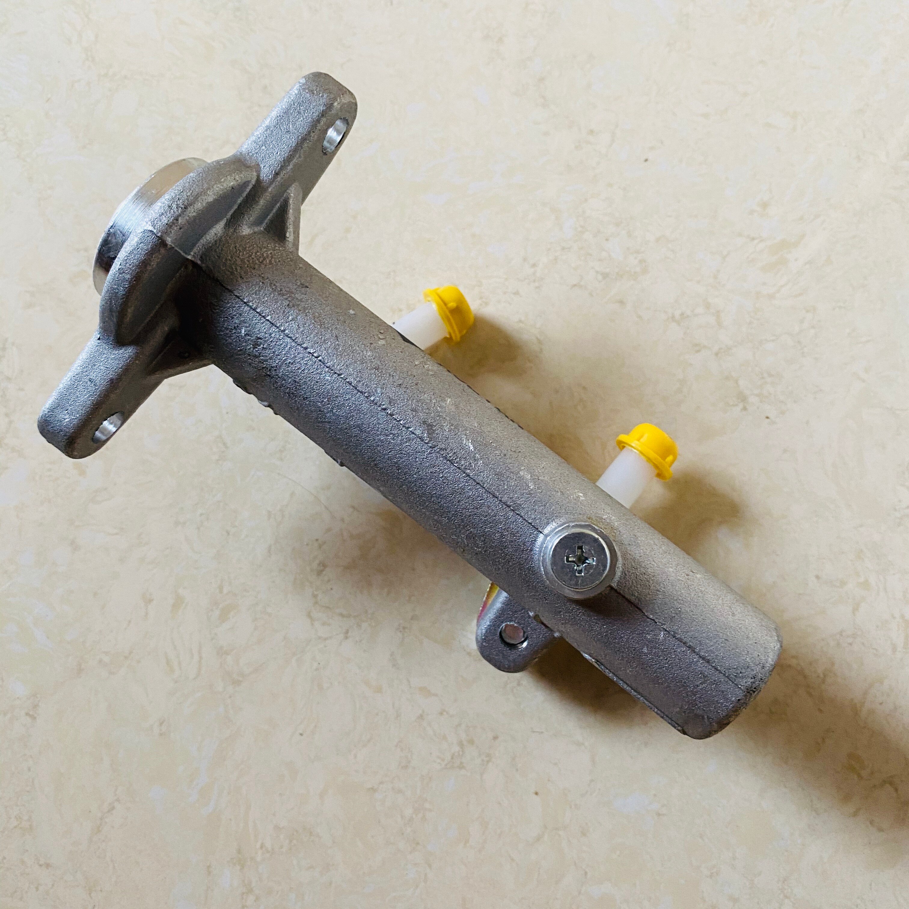 Brake Master Cylinder For Suzuki Super Carry SK410 Changhe 1018 Van OEM ...