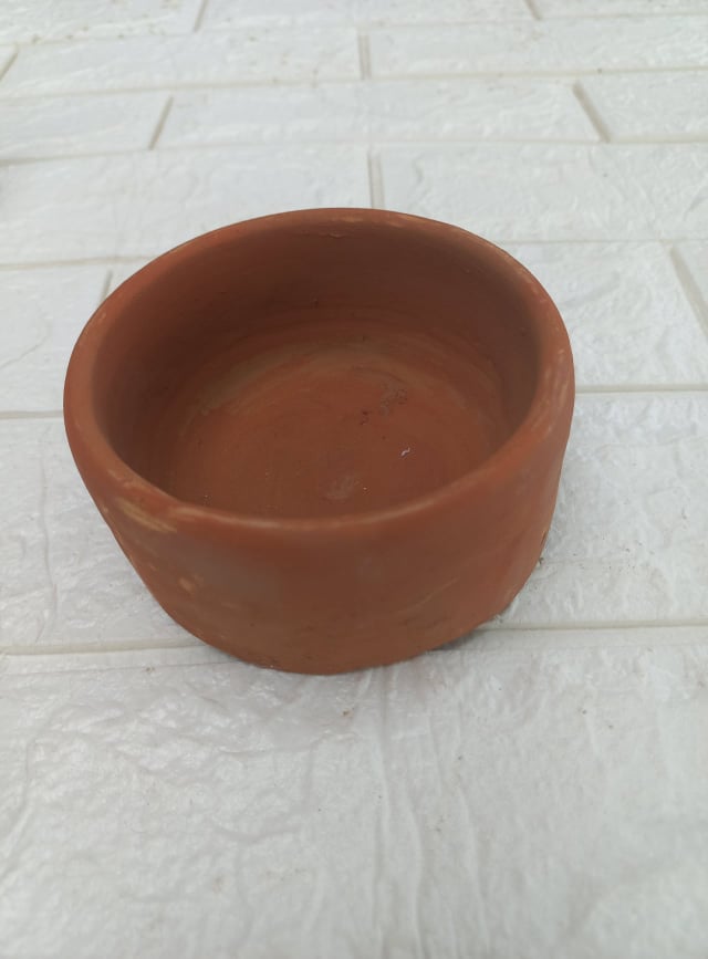 FEEDING POT FOR PIGEON CHICKEN OR BIRD - FEEDER CLAY POT - PAKAINAN NG ...