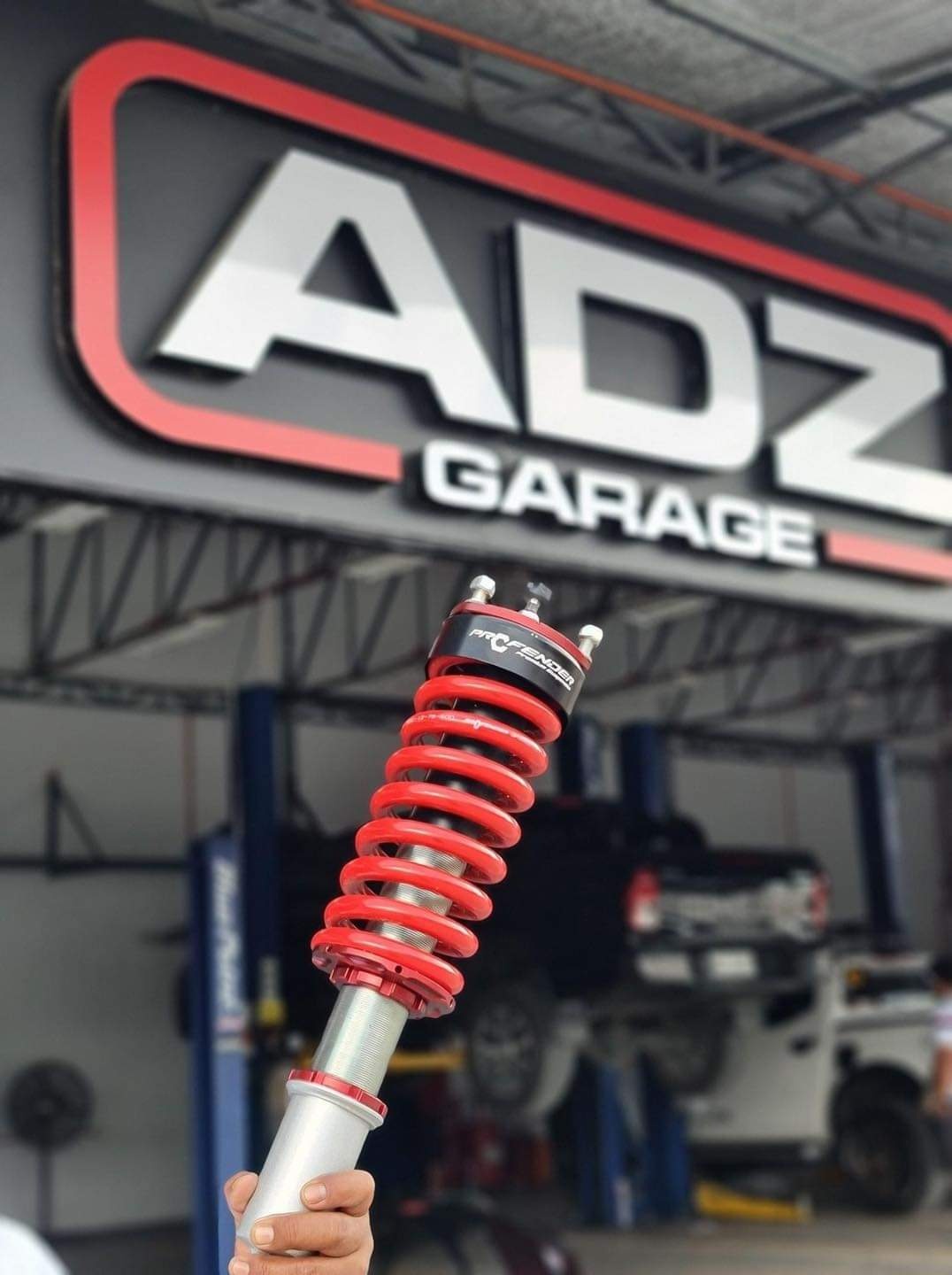 Profender Queen Series Suspension 4pcs Shocks 2pcs Spring For Toyota ...